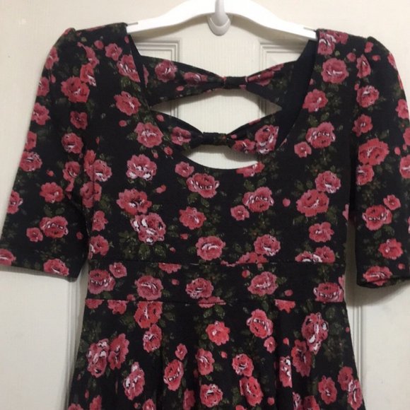 Joyce Leslie | Dresses | Joyce Leslie Black Floral Skater Dress Pink ...